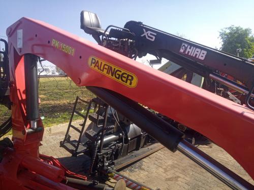 Palfinger PK15001L brick crane with grab and rotator | DMG Commercial ...